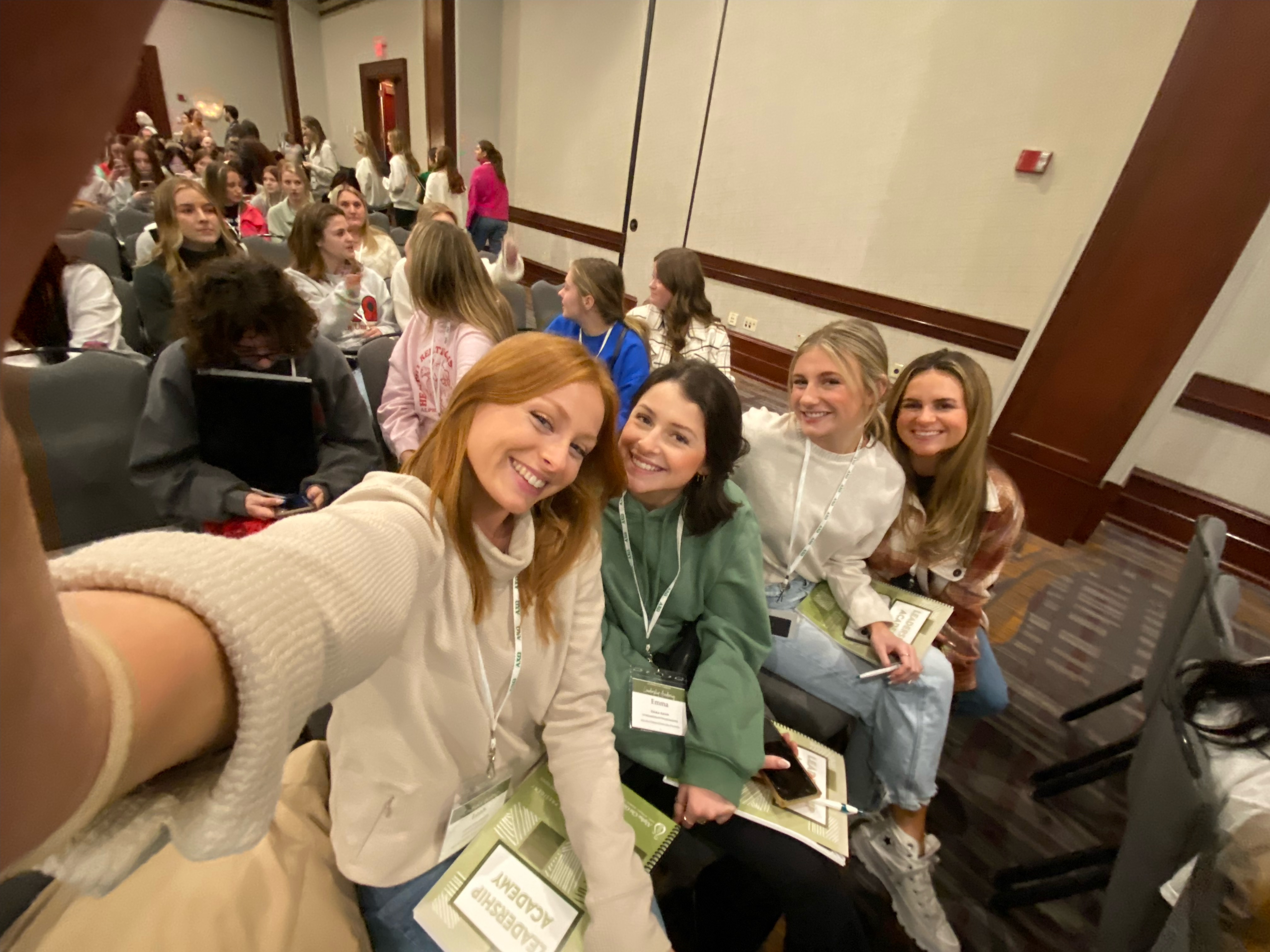 2023 – AXΩ’s attend Leadership Academy – FSU Alpha Chi Omega